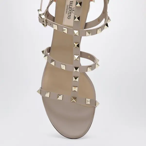 Valentino Garavani Rockstud Calfskin Leather Block Heel Sandals - Pink