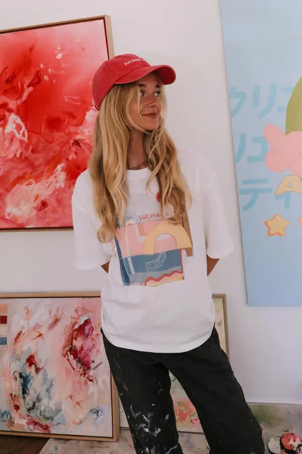 ROWIE Sunshine Hotel Tee