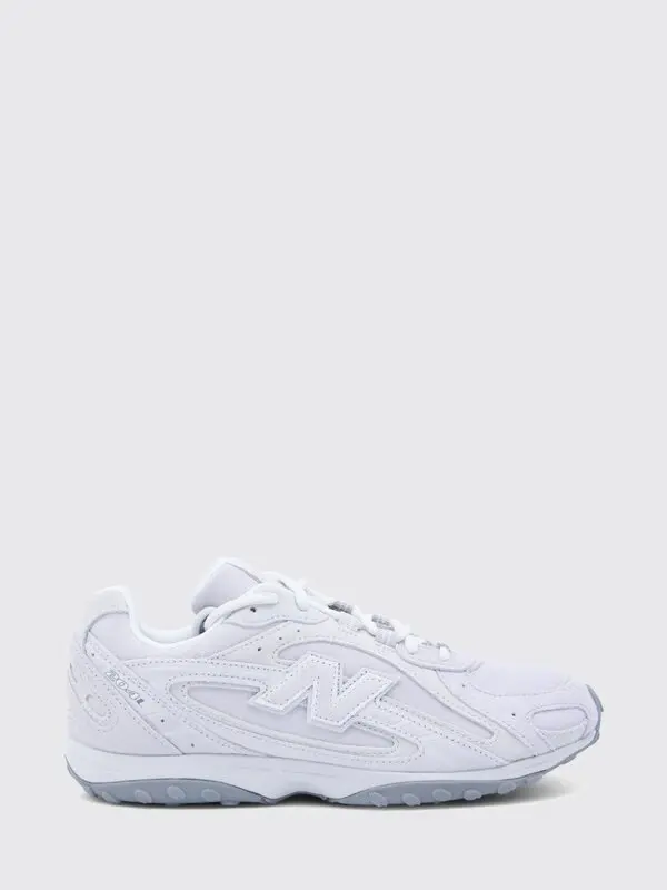 NEW BALANCE 204l Lowtop Trainers - Silver