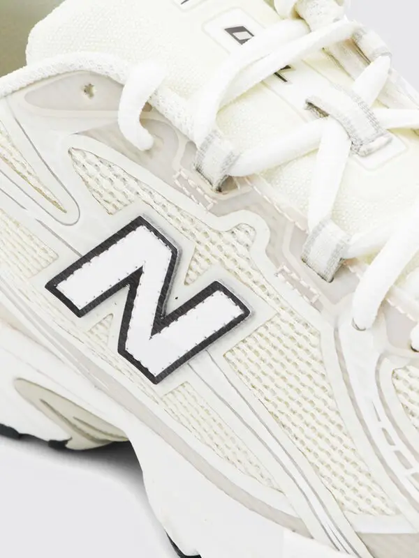NEW BALANCE 740 Lace Up Sneakers - Beige