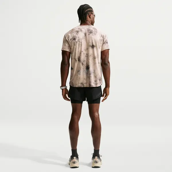 Nike Stride Dri-fit Adv Short-sleeve Running Top - Brown