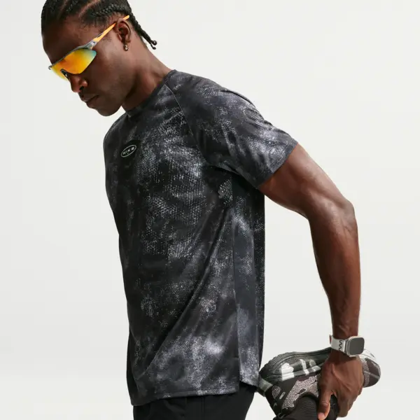 Nike Stride Dri-fit Adv Short-sleeve Running Top
