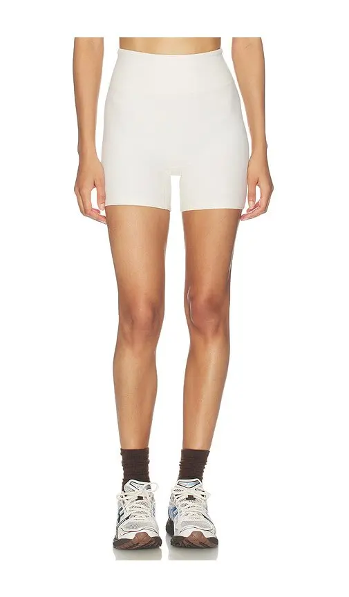 Year Of Ours Stretch Sculpt Short - Shell