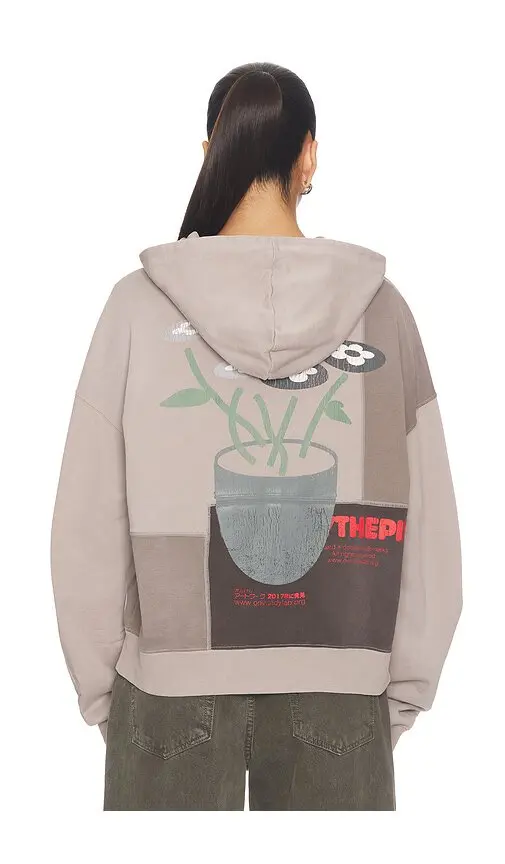 VANDYTHEPINK Paneled Graphic Hoodie