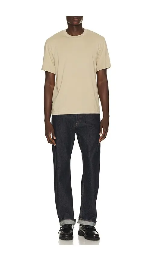 FRAME Short Sleeve Light Cotton Tee In . Also