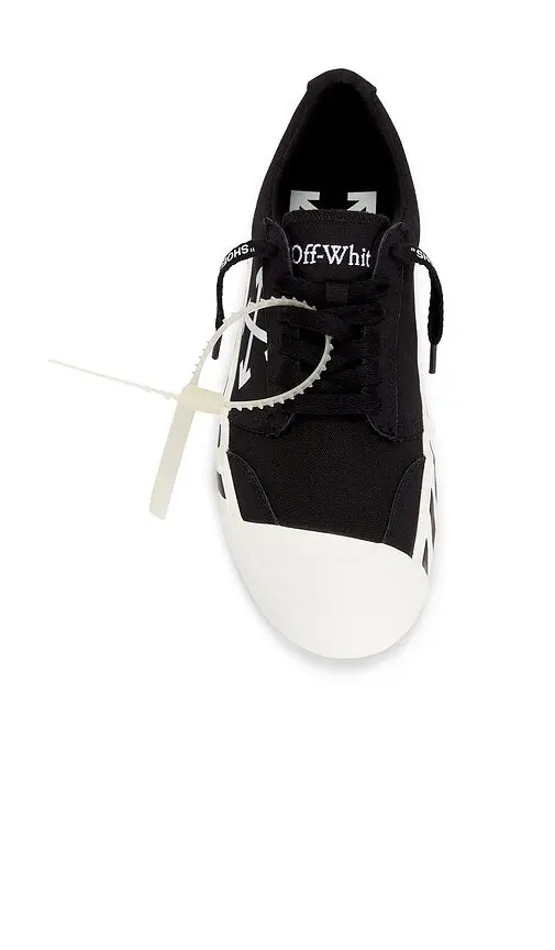 Off-White Vulcanized Undercut Sneaker - Black