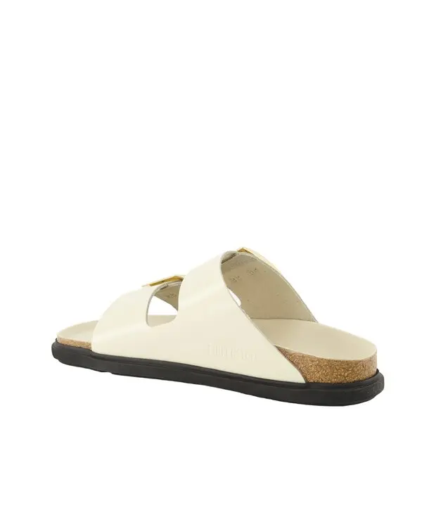 BIRKENSTOCK Arizona Buckled Leather Sandals - Nude