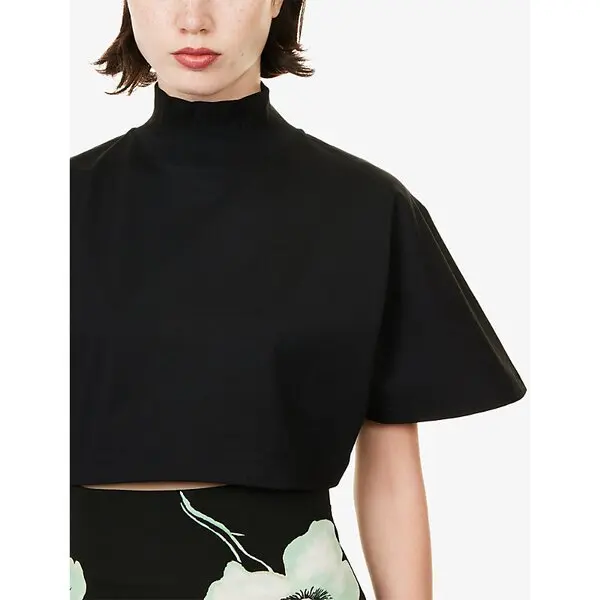 Alaïa Ribbed Funnel Neck Cropped T-shirt