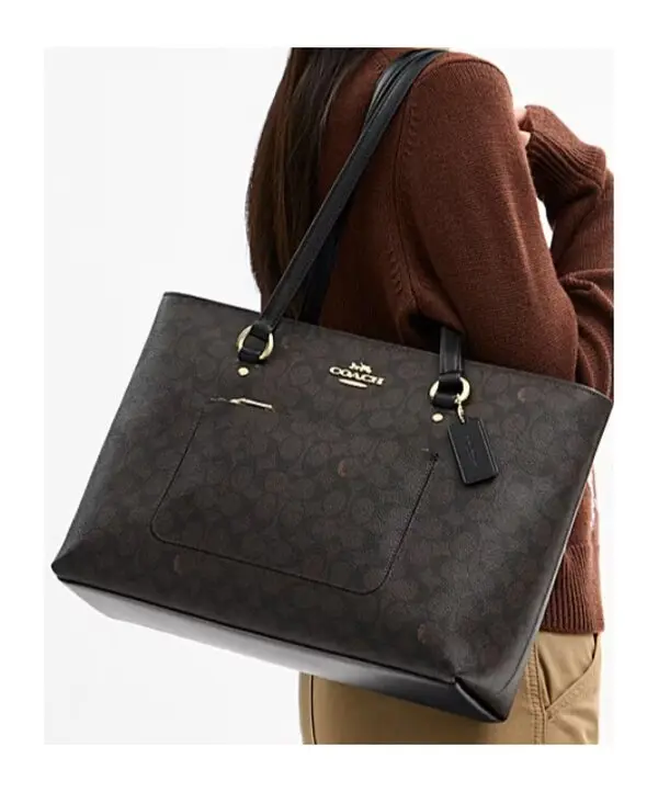 COACH Station Shoulder Bag