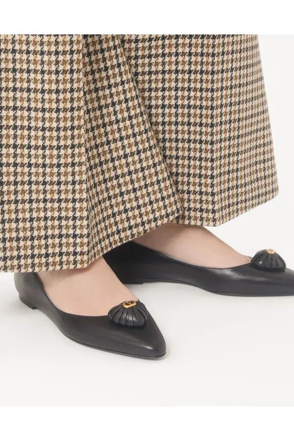 Valentino Garavani Coeur Royal Kidskin Ballerina Flats - Black