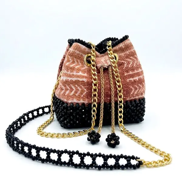 NYNY RYKE Malú, Mini Crossbody Beaded Bogolan Bag - Pink