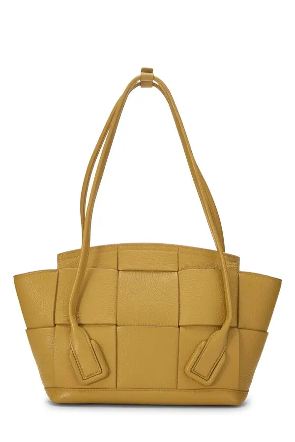 Bottega Veneta Maxi Intrecciato Arco 33 Tote Bag