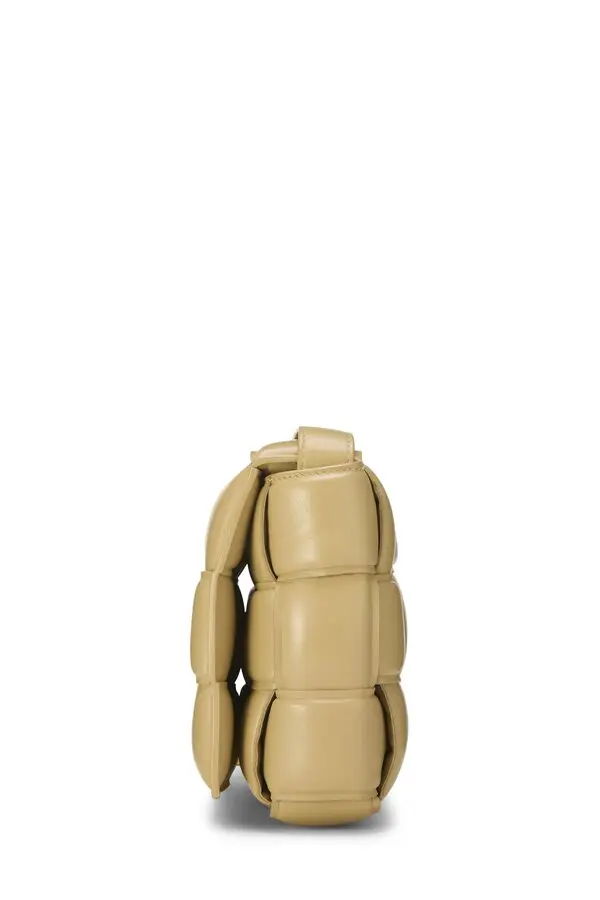 Bottega Veneta Maxi Intrecciato Padded Cassette