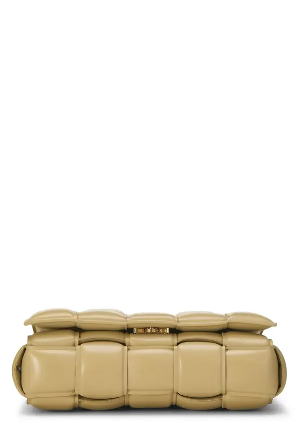 Bottega Veneta Maxi Intrecciato Padded Cassette
