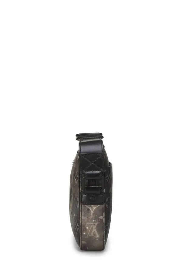 LOUIS VUITTON Monogram Galaxy Alpha Messenger