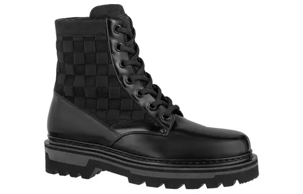 LOUIS VUITTON Flat Ranger Ankle Boots With Plaid Detail