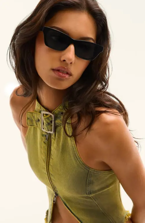 Quay In The City Sunglasses - Black/smoke Polarized