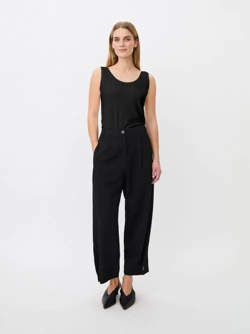 MASAI COPENHAGEN Scoop Neck Vest - Black