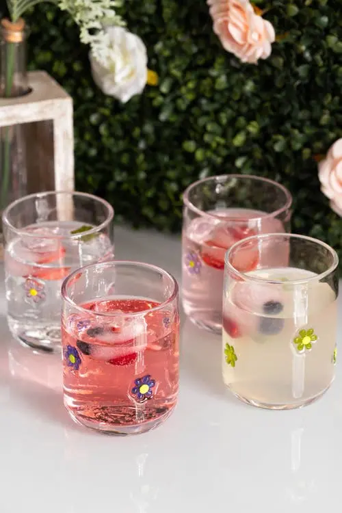 JEANNE FITZ Assorted Flowers Icon Glasses