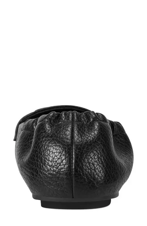 Dkny Delmar Loafer