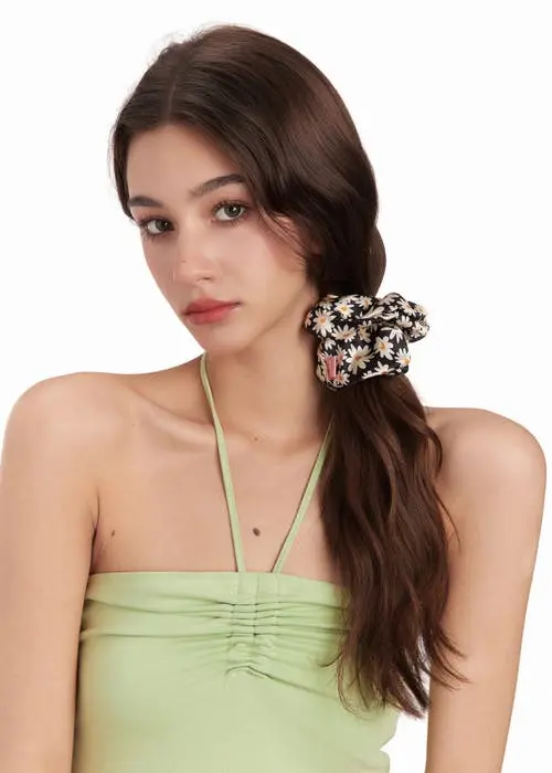 OLAH Daisy Silk Scrunchie