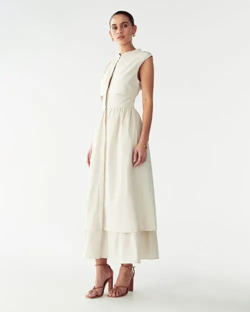 WILLA Fallyn Midi Dress