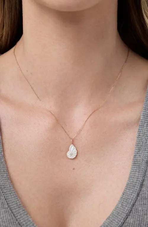 ANA LUISA Solid Yellow Mother Of Pearl Shell Necklace With Diamond