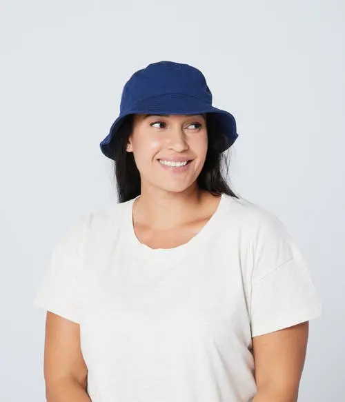 KNOWN SUPPLY Bucket Hat - Navy