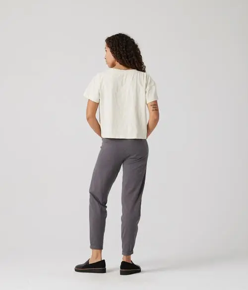 KNOWN SUPPLY Easy Crop Tee - Stone