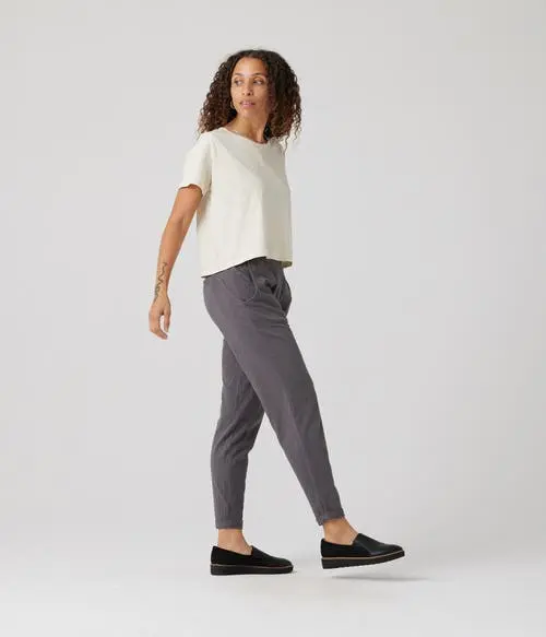 KNOWN SUPPLY Easy Crop Tee - Stone