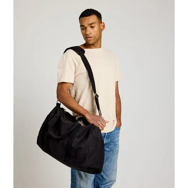 KNOWN SUPPLY Duffle Bag - Black