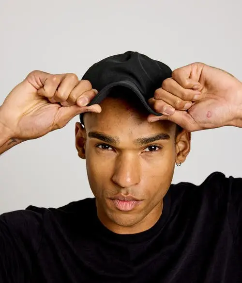 KNOWN SUPPLY Performance Baseball Cap - Black