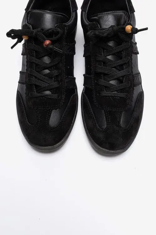 FOREVER & ALWAYS SHOES Ardix Leather Sneaker - Black