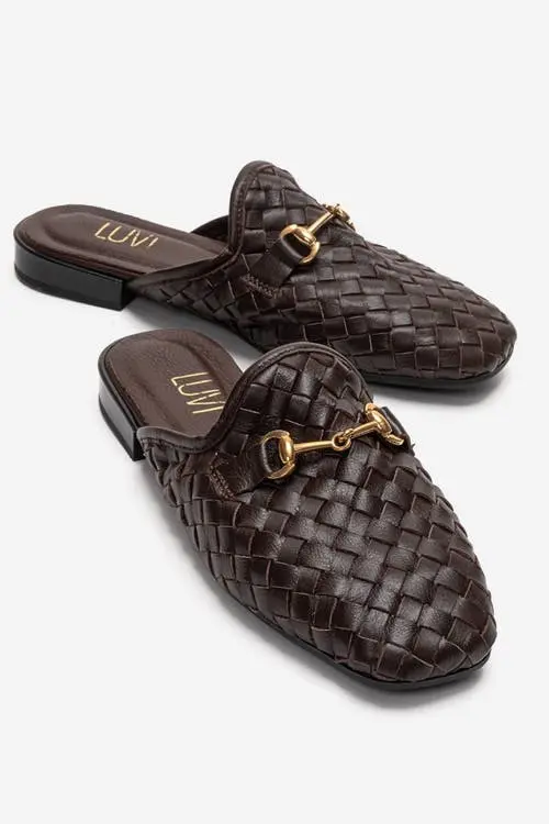 FOREVER & ALWAYS SHOES Senia Leather Woven Mule With Gold Hardware - Brown