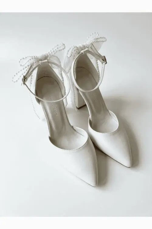 FOREVER & ALWAYS SHOES Elvienne Pointed Toe Block Heel Bridal Sandal With Bow Detailing