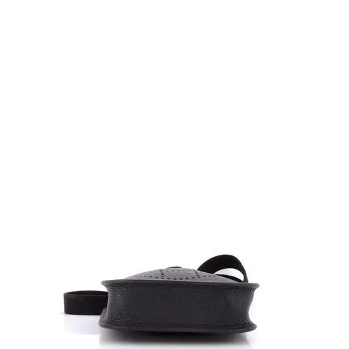 Hermès Long Strap Evelyne Bag Clemence Tpm - Black