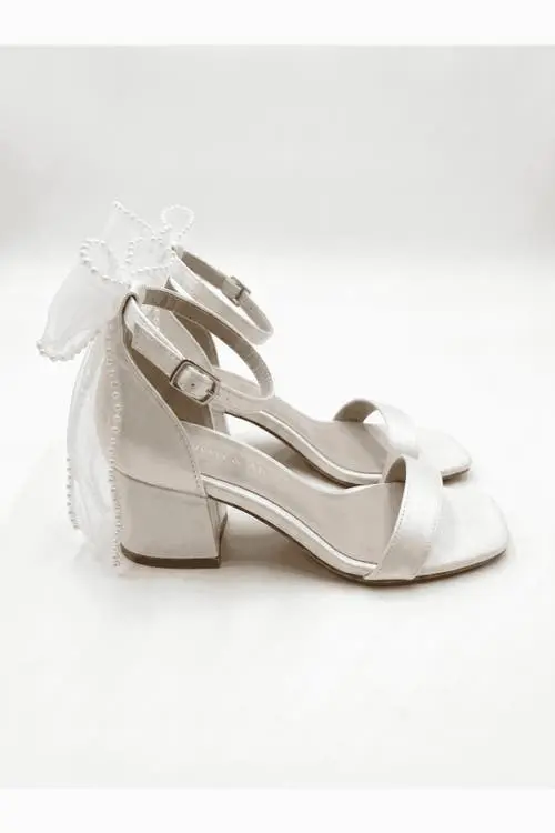 FOREVER & ALWAYS SHOES Floraya Bow Block Heel Bridal Sandal