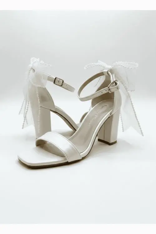 FOREVER & ALWAYS SHOES Forever & Always Evarose Bridal Block Heel Sandals With Bow Detailing