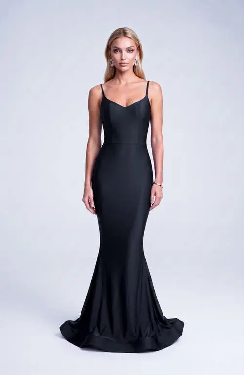 JESSICA ANGEL Open Back Sweetheart Mermaid Gown - Black