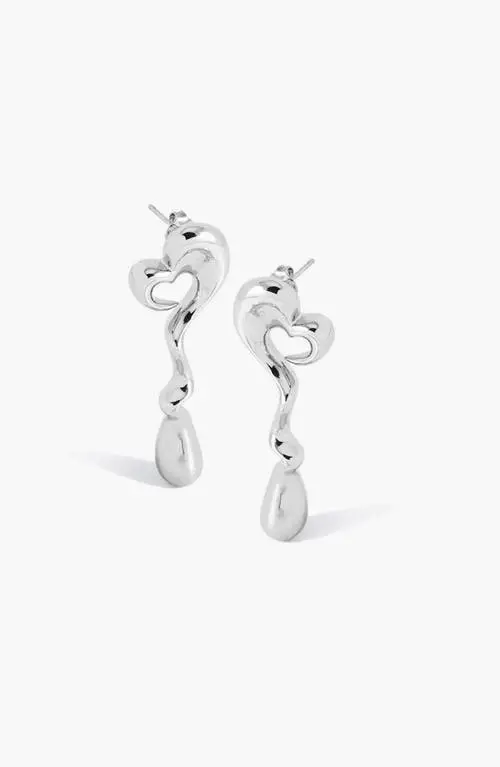 YOJ Agagoi Drop Heart Statement Earrings