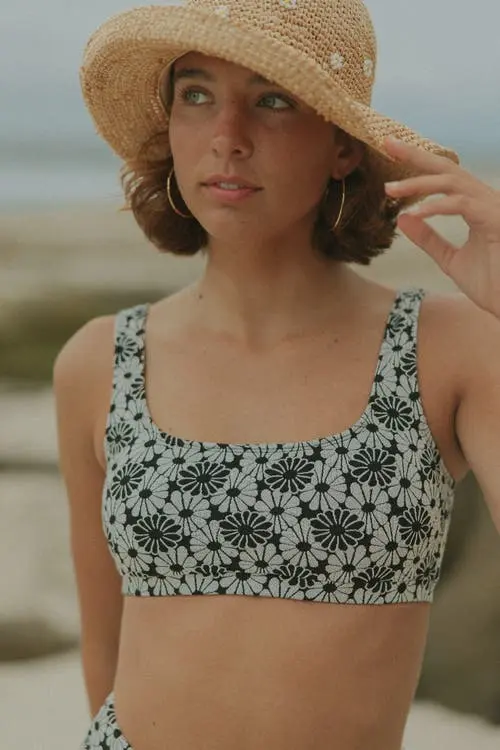 Geode Swimwear Daisy Textured Floral Square Neck Bikini Top