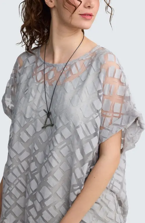 LUUKAA Solenne Layered Hybrid Top