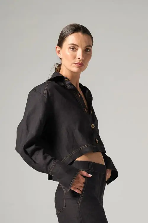 JBQ Caleb Cropped Linen Shirt With Contrast Stitching