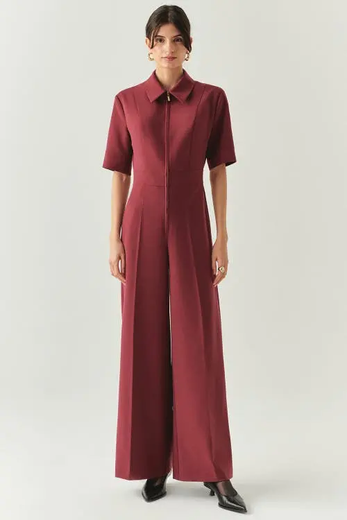 EXQUISE Valery Jumpsuit With Shirt Collar - Dark Red
