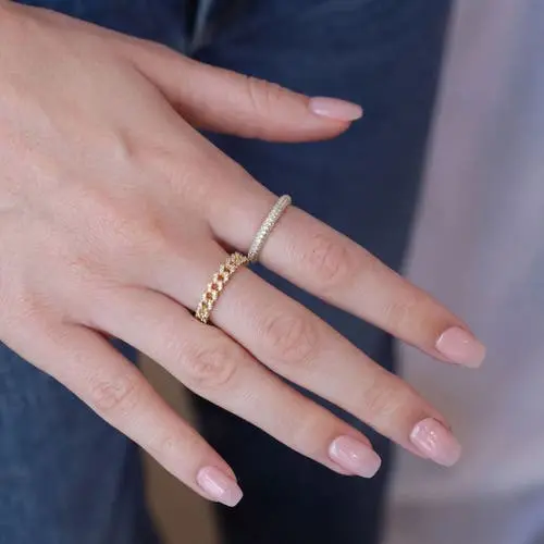 THE LOVERY Cz Curb Link Ring - Gold