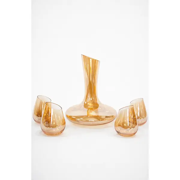 JEANNE FITZ Slant Collection Wine Decanter And Set Of Four Stemless Wine Glasses - Gold
