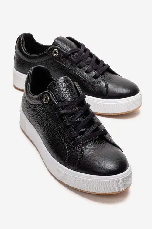 FOREVER & ALWAYS SHOES Pallen Leather Casual Sneaker - Black
