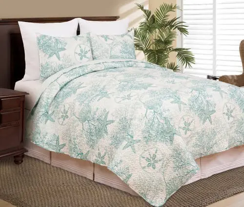 C&F HOME Ocean Treasures Starfish Sand Dollar Quilt Set