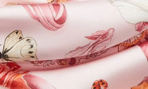 FERRAGAMO Eden Print Silk Scarf - Rosa