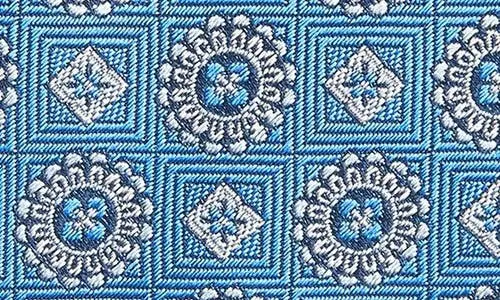 David Donahue Neat Medallion Silk Jacquard Tie